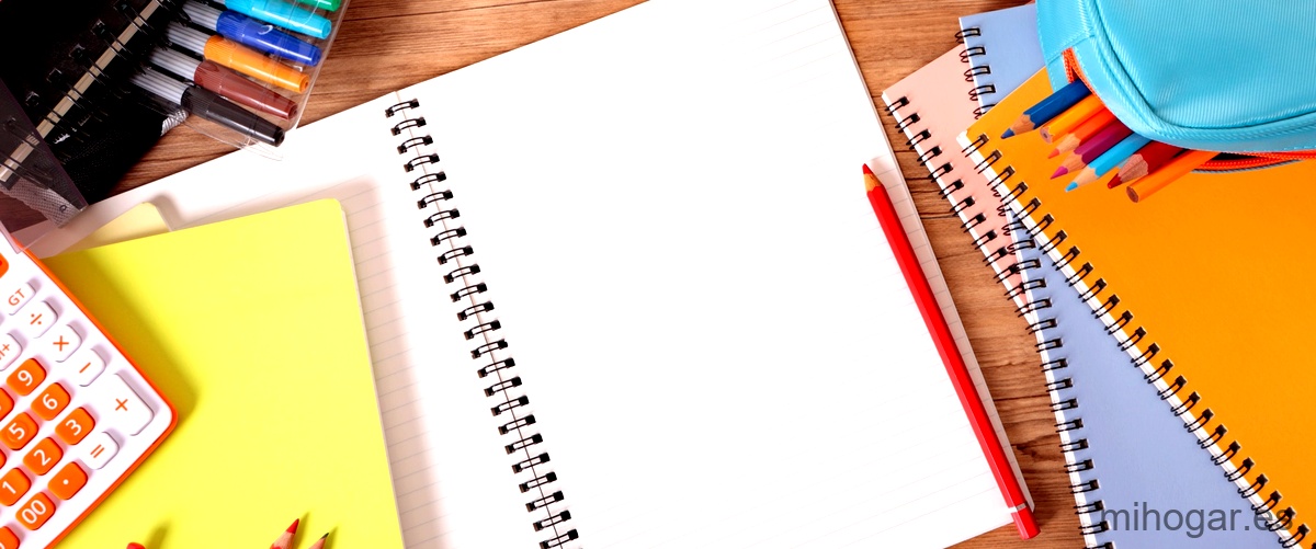 Cuadernos Agatha Ruiz de la Prada: color y estilo en tus apuntes - Mi Hogar